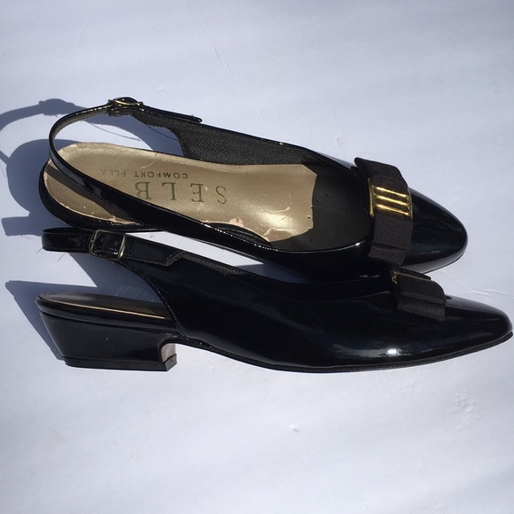 Selby | Shoes | Selby Comfort Flex Patent Leather Black Bow Gold | Poshmark