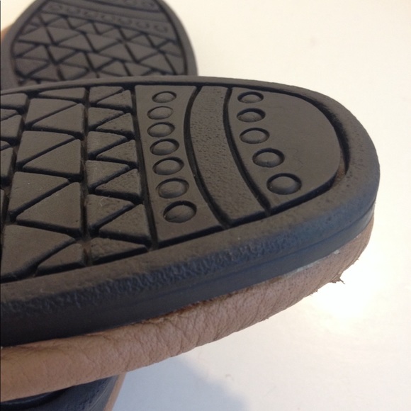 Minnetonka | Shoes | Deerskin Minnetonka Shoes | Poshmark