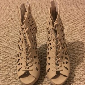 Apt. 9 | Shoes | Apt 9 Womens Floral Cutout High Heels | Poshmark