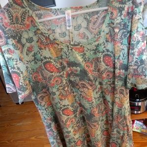 LuLaRoe | Tops | Lula Roe Perfect T | Poshmark