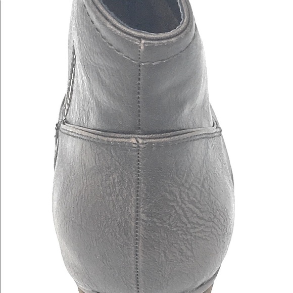 Not Rated | Shoes | Not Rated Geronimo Ankle Bootie Taupe | Poshmark