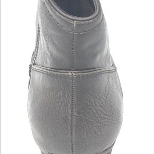 Not Rated | Shoes | Not Rated Geronimo Ankle Bootie Taupe | Poshmark