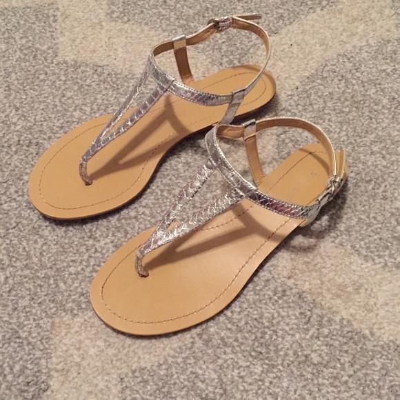 Nine West | Shoes | Nine West Silver Gladiator Style Sandals | Poshmark