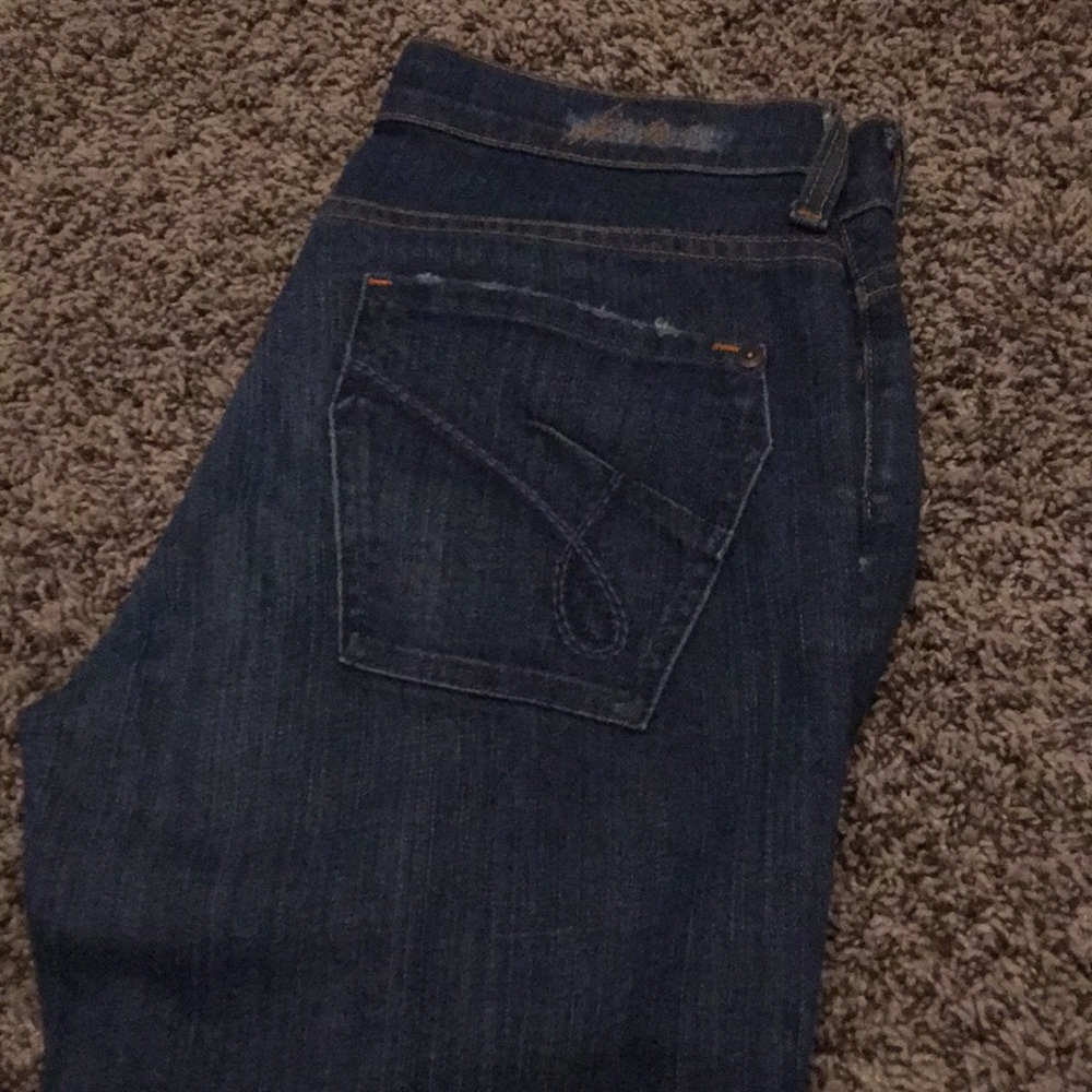 Amazing James Jeans!! - Gem