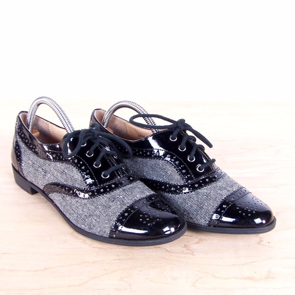 JustFab | Shoes | Just Fab Women Sheldon Low Top Lace Up | Poshmark