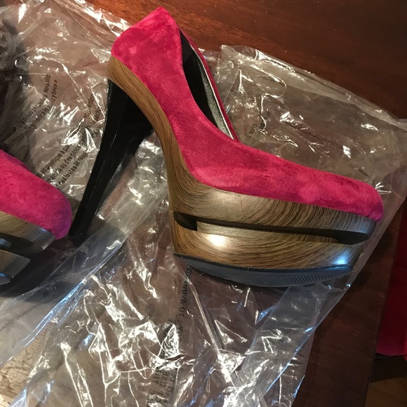Jessica Simpson | Shoes | Jessica Simpson Suede Pink Platform Heels ...