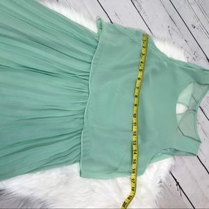 LC Lauren Conrad | Dresses | Lc Lauren Conrad Size 4 Green Chiffon ...