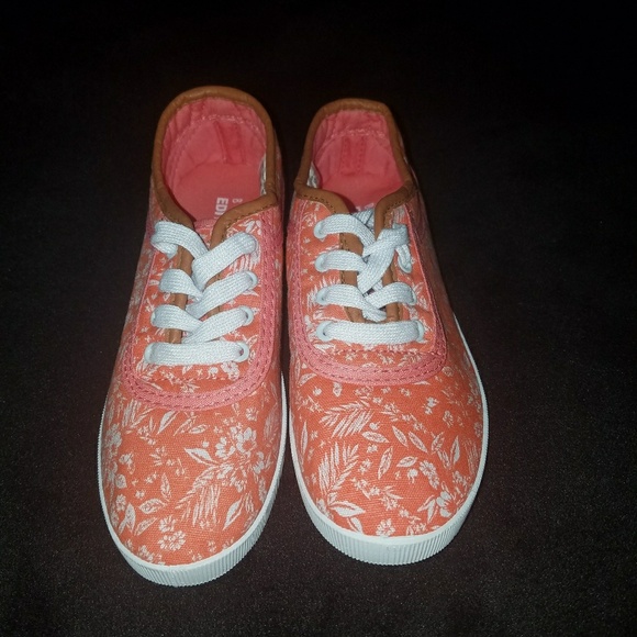 Basic Editions | Shoes | Floralprint Canvas Sneakers By Basic Editions ...