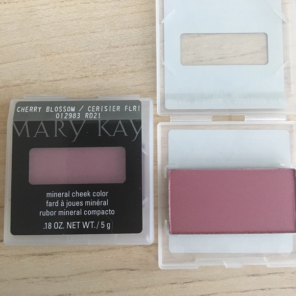 Mary Kay | Makeup | Nib Mary Kay Cherry Blossom Mineral Cheek Color ...
