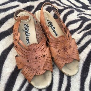 cobbie cuddlers shoes on Poshmark