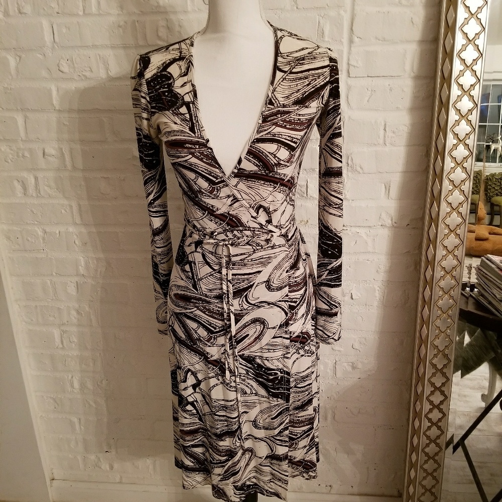 Parallel Wrap Around Dress! - Gem