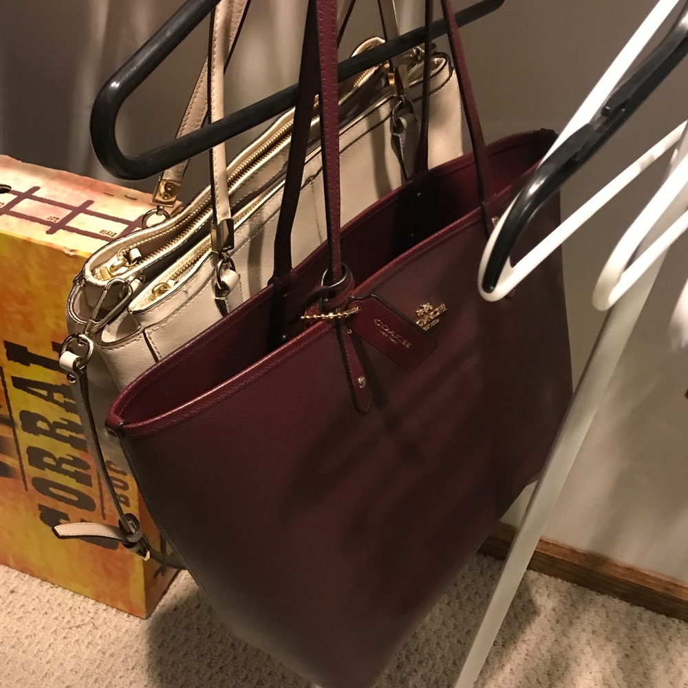 Coach Tote Carryall - Gem