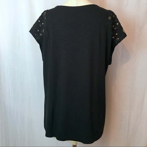 Anthropologie | Tops | Anthro Akemi Kin Black Floral Embroidered Tunic ...