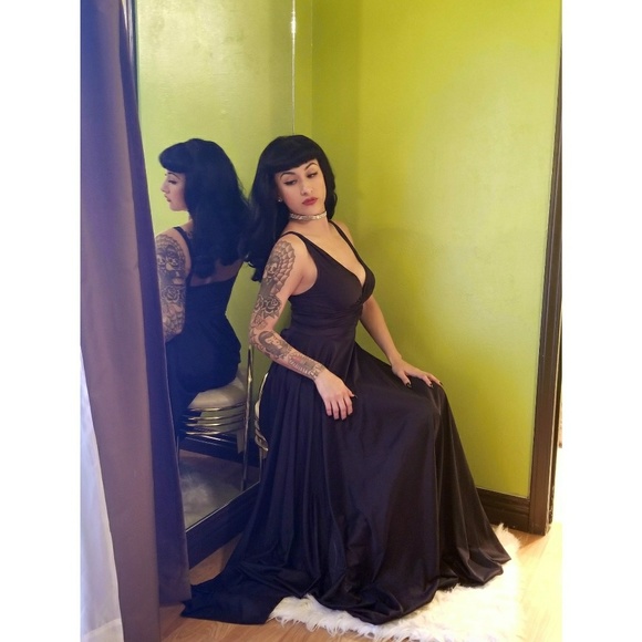 Olga Intimates And Sleepwear Vintage Olga Black Sheer Spandex Glam Night Gown Poshmark