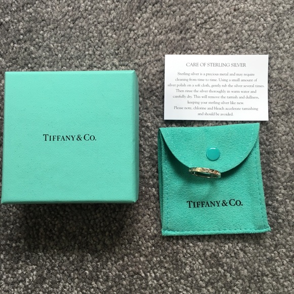 Tiffany & Co. | Jewelry | Tiffany Co Limited Edition New York Ring ...