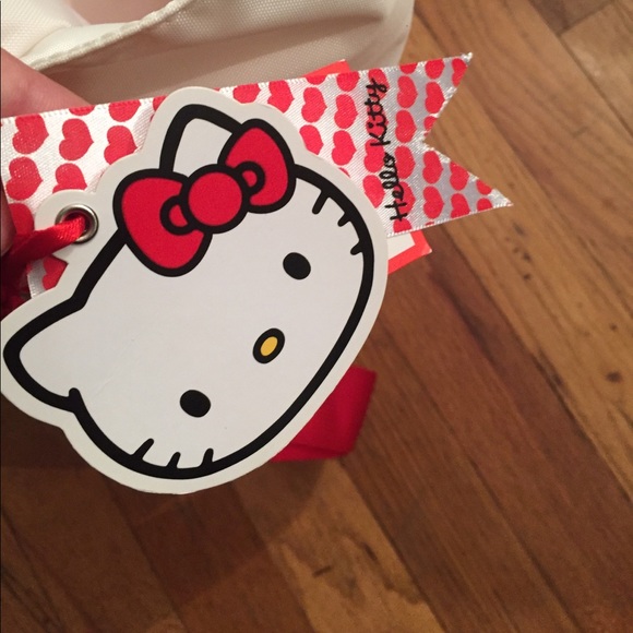 Hello Kitty | Bags | Hello Kitty Cross Body Collectors Item | Poshmark