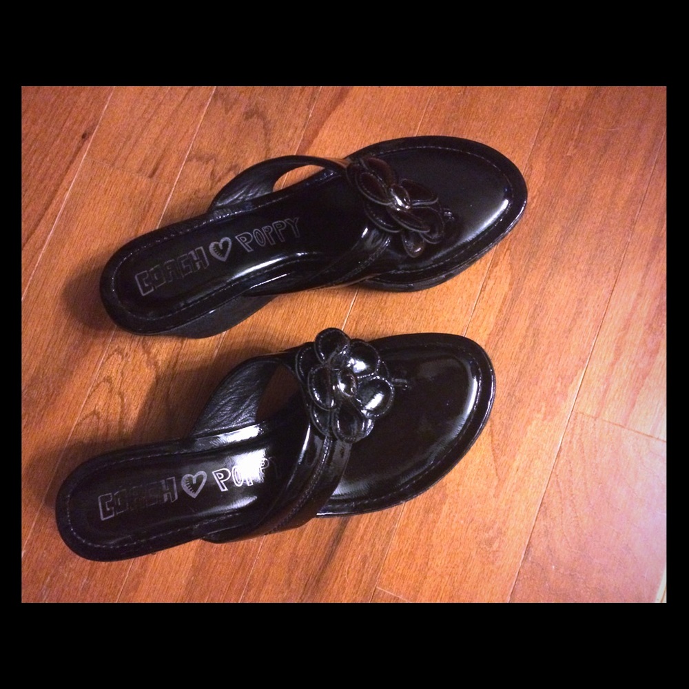 Coach Black Poppy Patent Signature Cloth Flip Flop - Gem