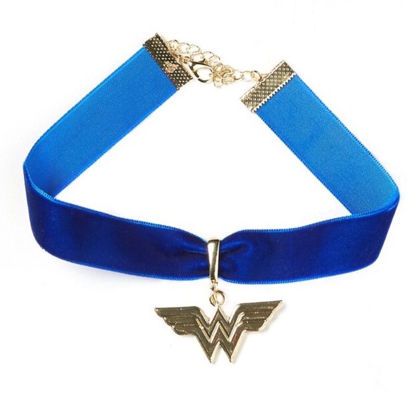 PINK Victoria's Secret | Tops | I Love Wonder Woman Lot Hat Choker ...