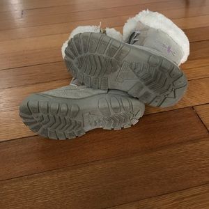 OshKosh B'gosh | Shoes | Osh Kosh Boots | Poshmark