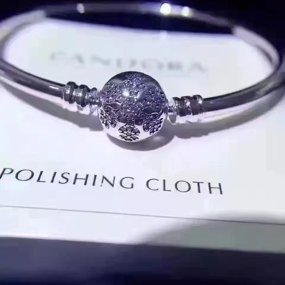 Pandora | Jewelry | Pandora Snowflakes Bangle Unique As U Are Engraved ...