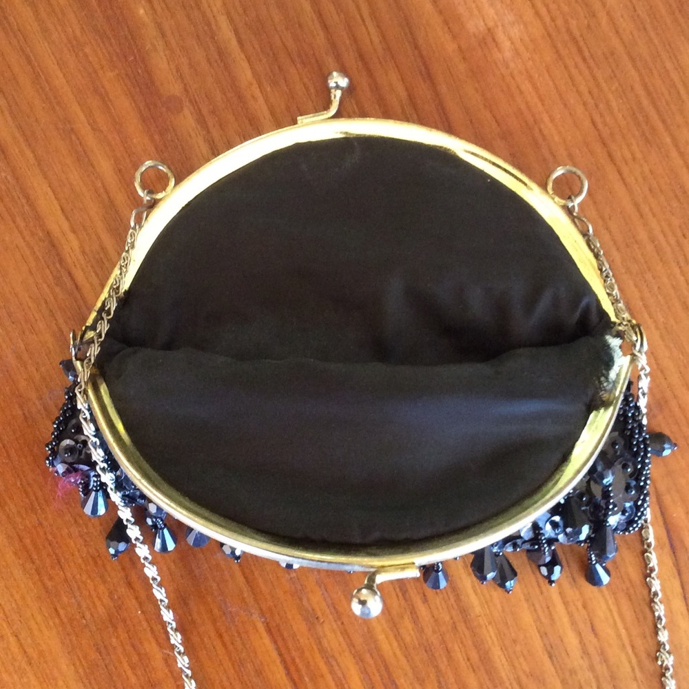 Vintage Sequence Purse! Black And Stunning - Gem