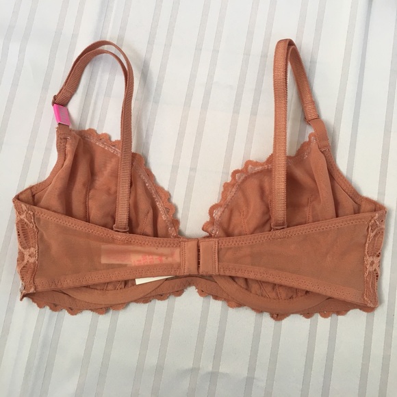 PINK Victoria's Secret | Intimates & Sleepwear | New Vs Pink Date ...