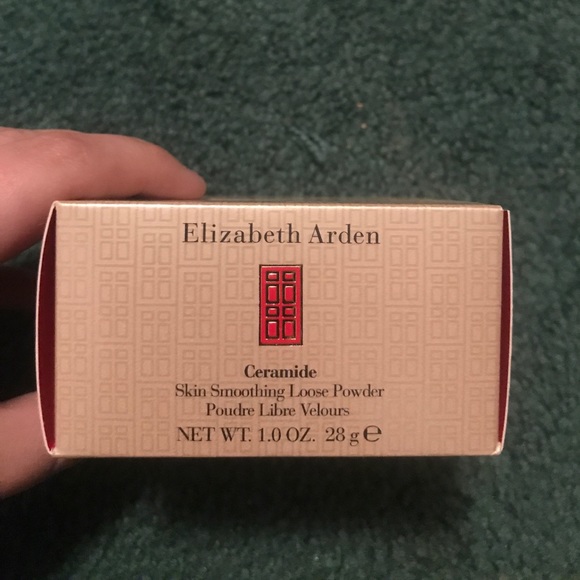 Elizabeth Arden | Makeup | Elizabeth Arden Powder | Poshmark
