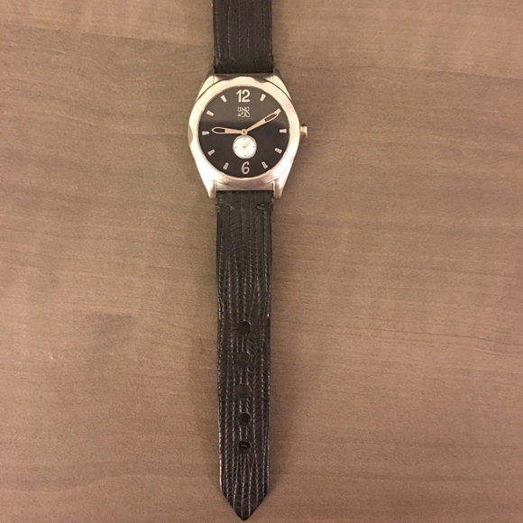 unode50 | Accessories | Womens Black And Silver Watch | Poshmark
