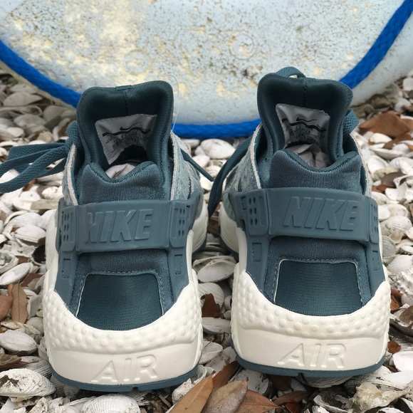 Nike | Shoes | Nwt Nike Rare Air Huarache Prm Ocean Fog Wmns | Poshmark