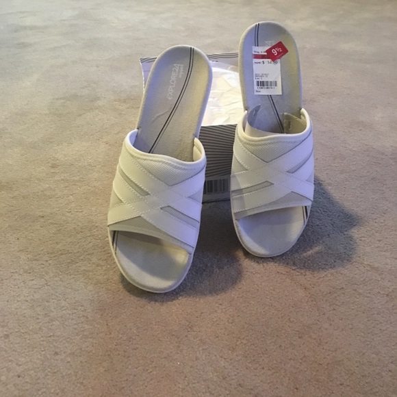 Easy Spirit | Shoes | Easy Spirit Explorer 24 Mariner Wedge White ...