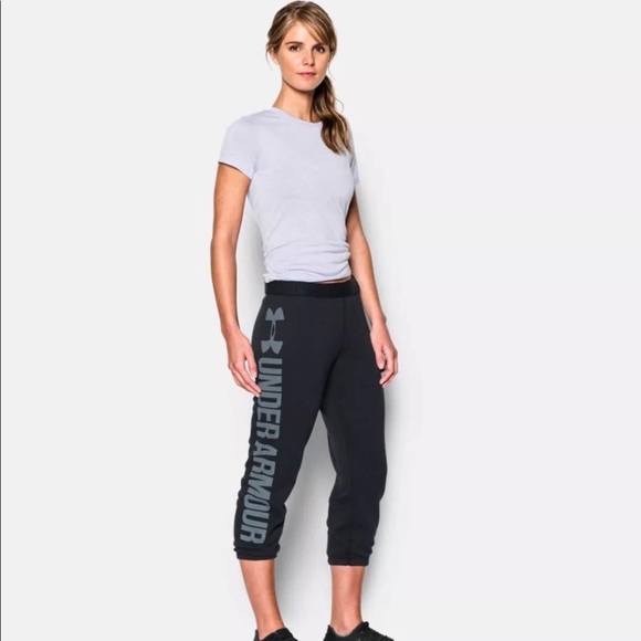 Under Armour | Pants & Jumpsuits | New Under Armour Ua Favorite ...