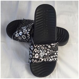 U.S. Polo Assn. | Shoes | Us Polo Assn Metallic Leopard Print Pool ...