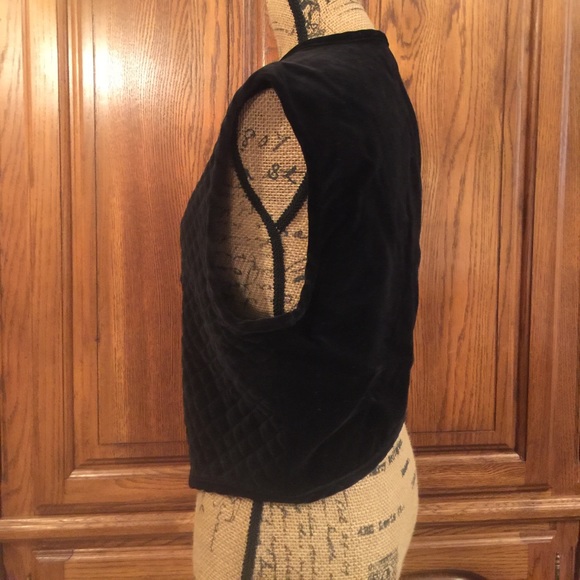 Vintage | Jackets & Coats | Vintage Quilted Velvet Vest With Frog ...