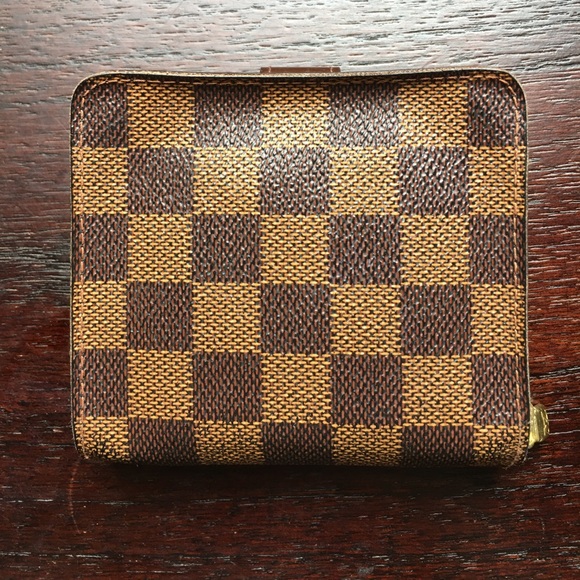Louis Vuitton | Bags | Louis Vuitton Damier Wallet | Poshmark