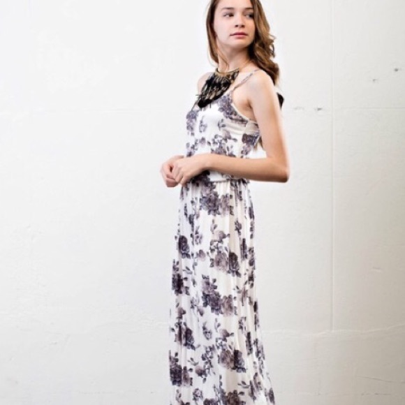 April Spirit | Dresses | Floral Maxi Dress | Poshmark