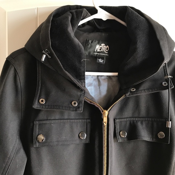 Kristen Blake | Jackets & Coats | Metro Kristen Blake Coat Jacket Fur ...