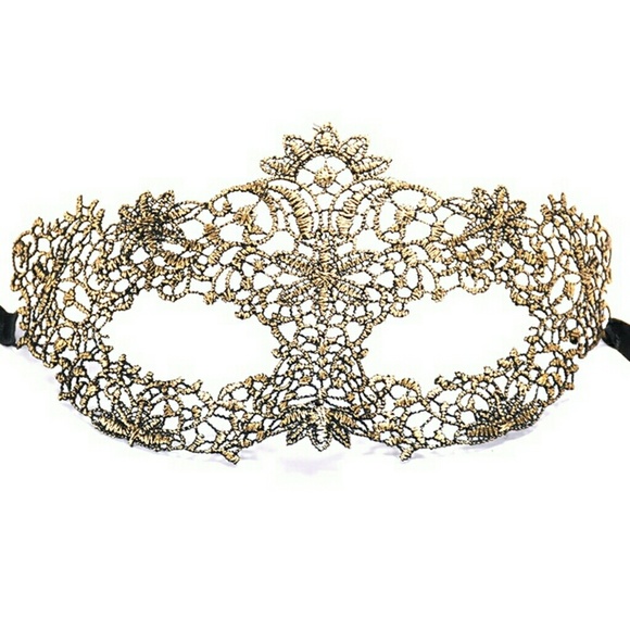 Boutique | Accessories | 7 Masquerade Party Gold Venetian Lace Mask ...