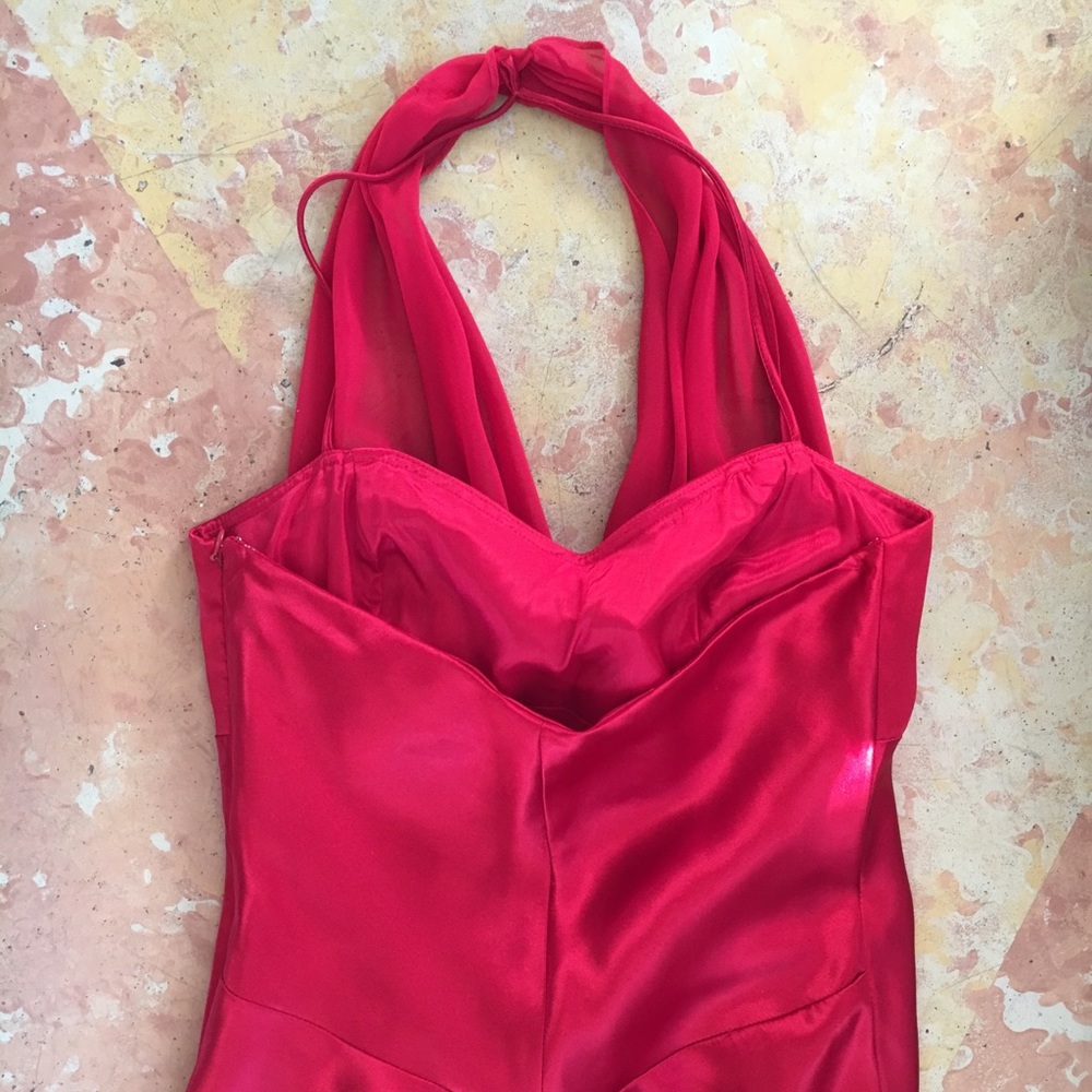 Gorgeous Satin Red Gown - Gem