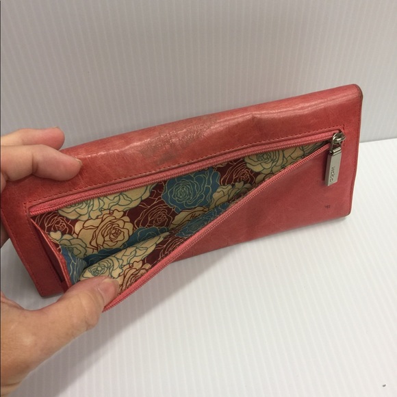 HOBO Bags | Hobo Trifold Wallet | Poshmark