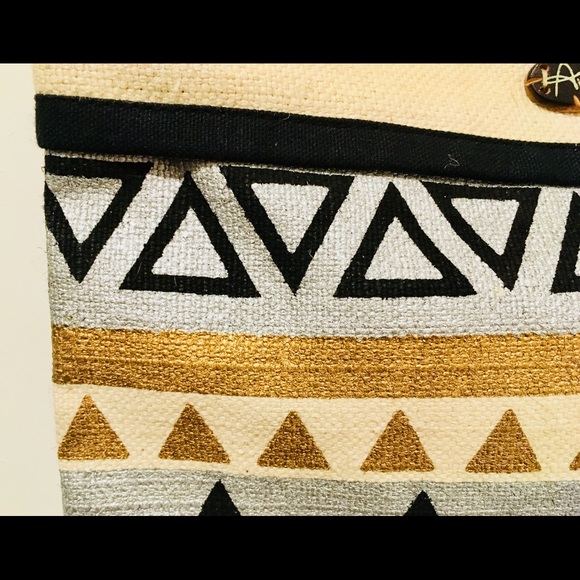 Avani by Fun in the Sun | Bags | Avsani Large Traveling Aztecs Design ...