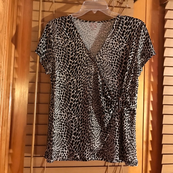 212 Collection | Tops | 22 Collection Blouse | Poshmark