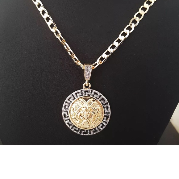 Accessories | Luxury Gold Medusa Pendant Cuban Link Chain New | Poshmark