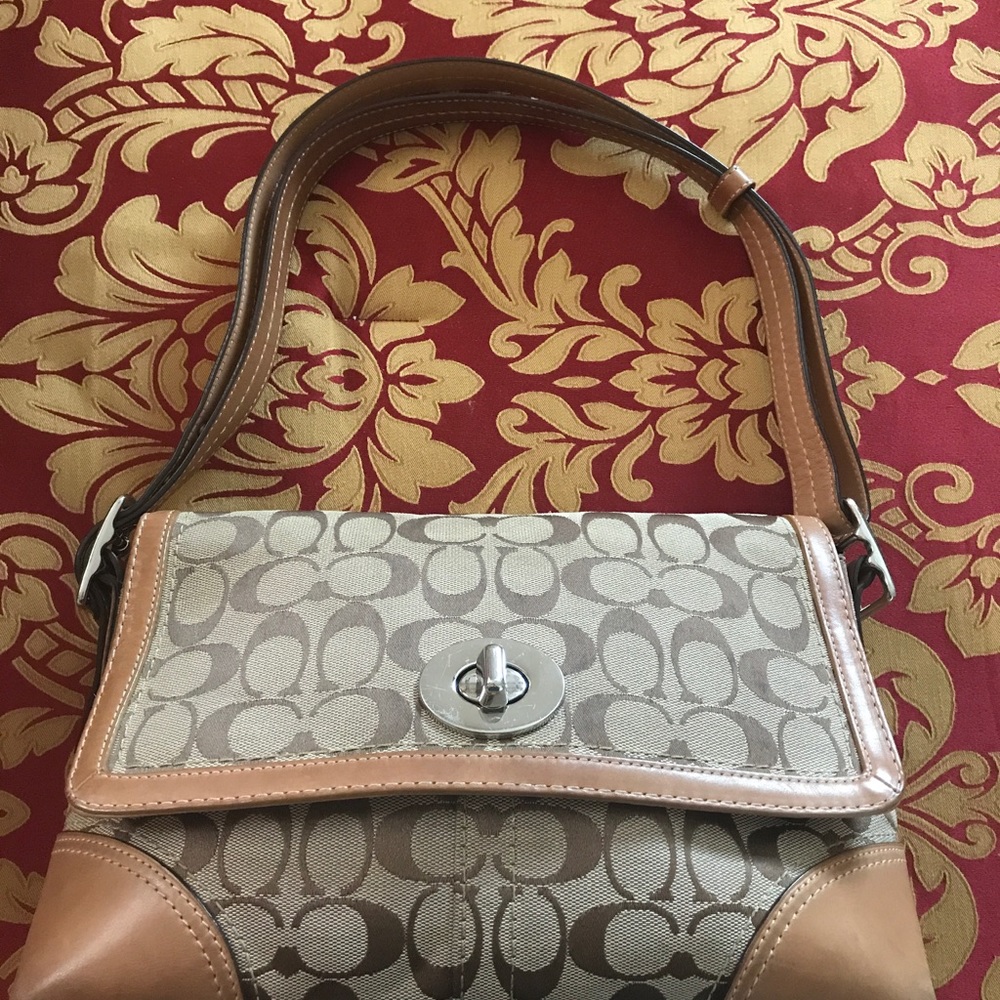 Vintage Coach Purse , Rare Style , Good Condition! - Gem