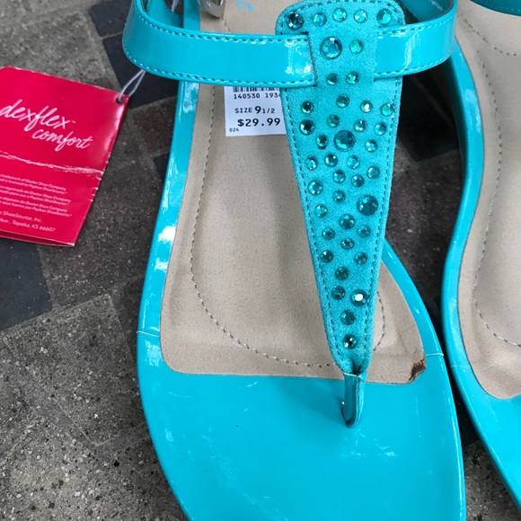 Dex Flex | Shoes | Dex Flex Thong Wedge Sandals | Poshmark