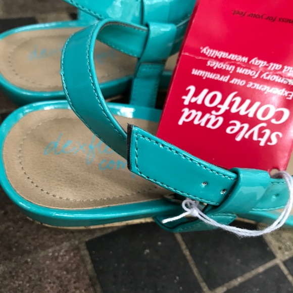 Dex Flex | Shoes | Dex Flex Thong Wedge Sandals | Poshmark