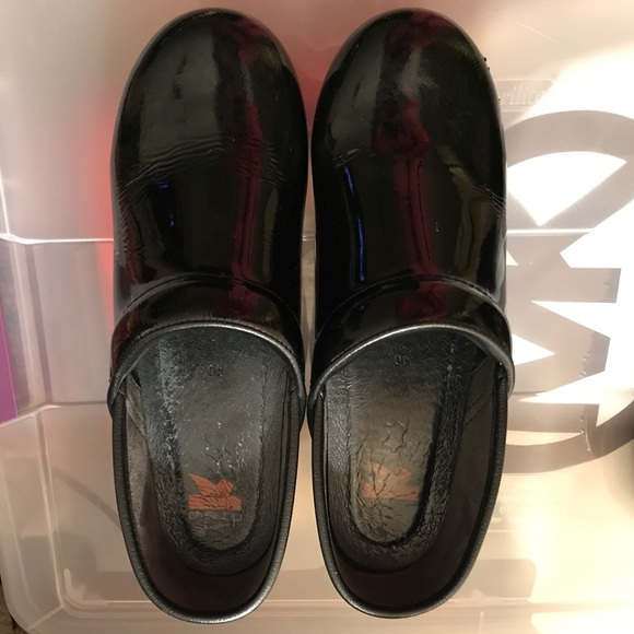 Dansko | Shoes | Dansko Pro Xp Clogs | Poshmark