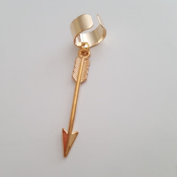 Icecreamsoda19 | Jewelry | Golden Arrow Ear Cuff | Poshmark