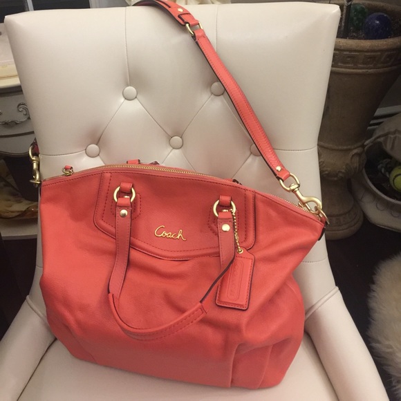 Coach | Bags | New Coach Set | Poshmark