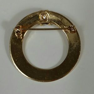 Vintage | Jewelry | Vintage Textured Gold Tone Circle Pin With Pearl ...