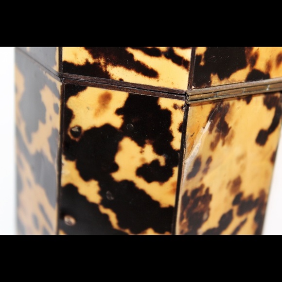 Makeup | Rare Octagon Shape Yellow Tortoise Shell Box | Poshmark